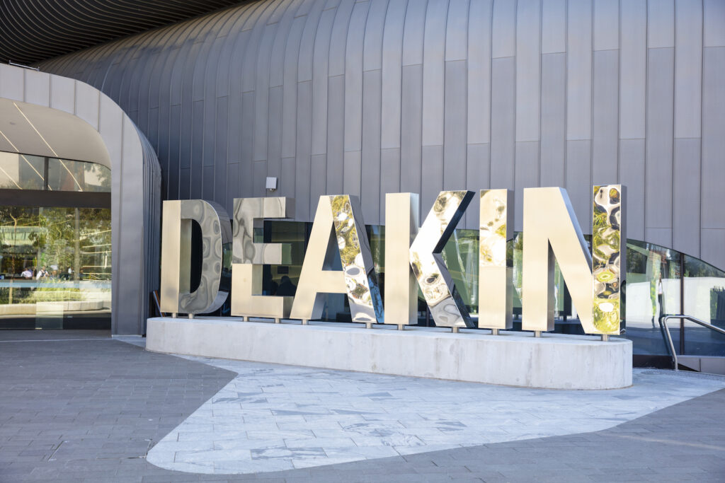 Home - Deakin University